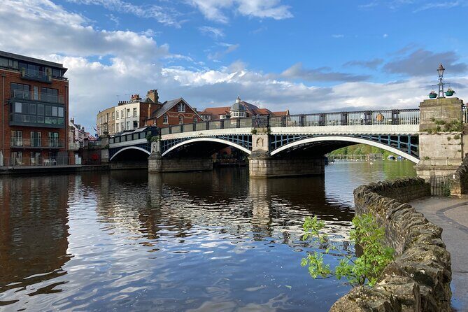 Private Walking Tour of Windsor with Award Winning Guide - FAQ