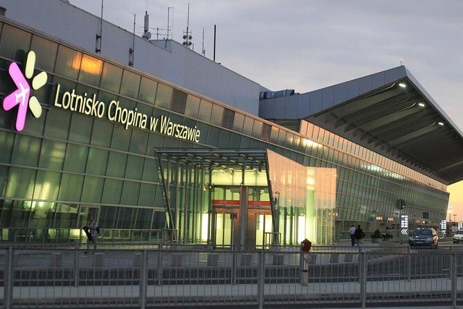Private Warsaw Chopin Airport One Way Transfer - Why Choose This Transfer?