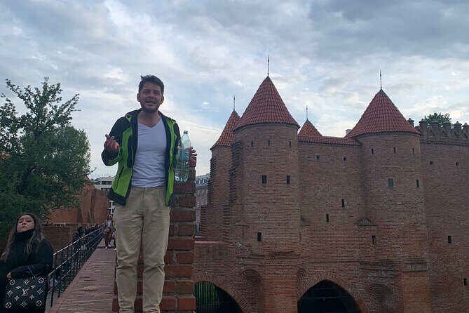 Private Warsaw Old Town & Royal Route Walking Tour  Bestseller - Logistics & Practicalities