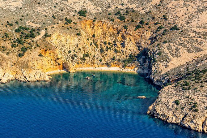 Private Wild Bays Boat Trip with Captain Bobo - Key Points