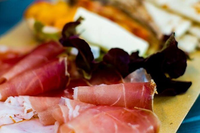 Private Wine & Charcuterie Tour (Customizable) - Who Should Consider This Tour?