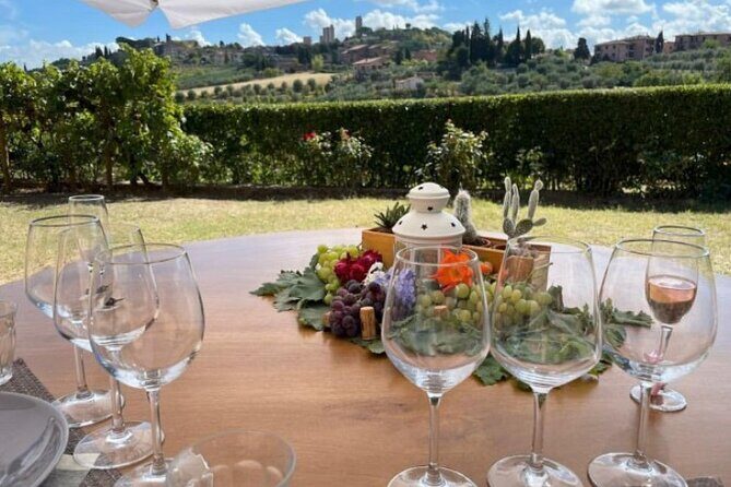 Private Wine & Evo Oil Tasting with Tuscan Meal - Key Points