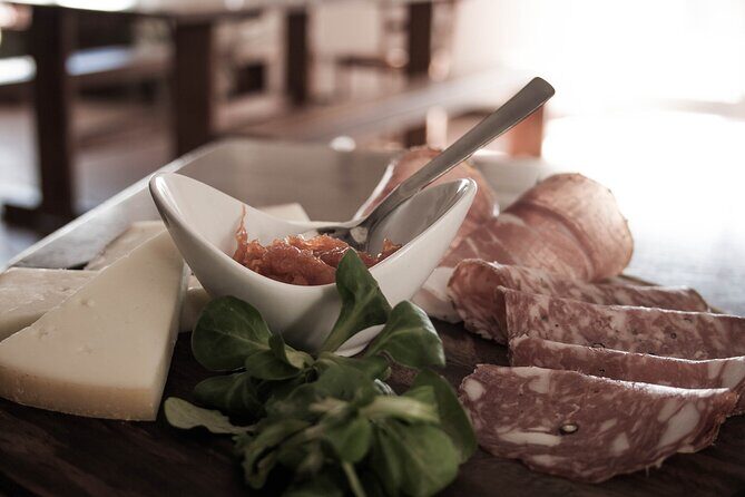 Private Wine & Evo Oil Tasting with Tuscan Meal - The Itinerary in Detail