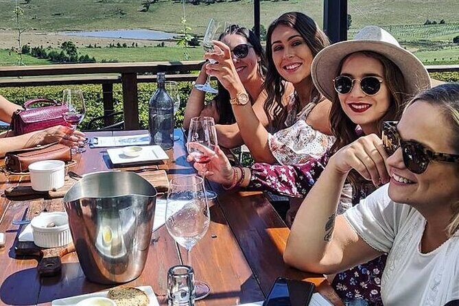 Private Wine Tasting Tour in Mornington Peninsula with Lunch - Authentic Experiences From Reviewers