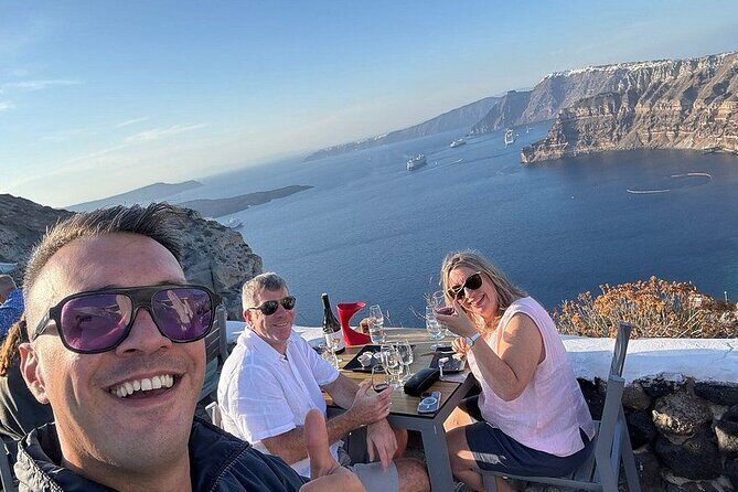 Private Wine Tasting-Wine Museum- Snacks: 2, 3 or 4 Wineries - Who Will Love This Tour?