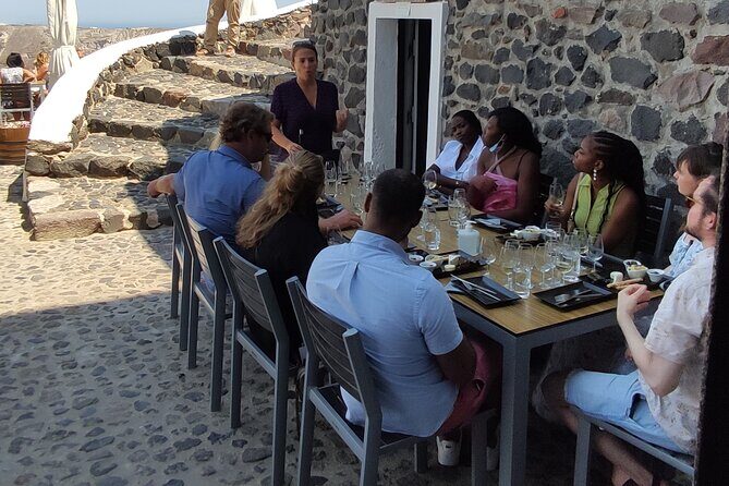 Private Wine Tour in 3 Wineries with 12 Wine Tastings and Tapas - Final Thoughts