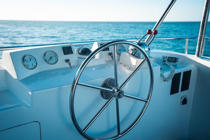 Private Yacht Charter Chica Fun 6 waterslides in Puerto Vallarta - Who Should Consider This Tour?