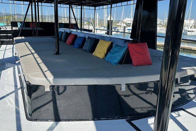 Private Yacht Charter ChicaFUN 2 Waterslides All Inclusive - Why This Tour Offers Great Value