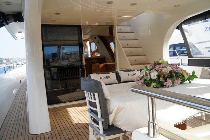 Private Yacht Cruise on Bosphorus - An Authentic Look at the Experience