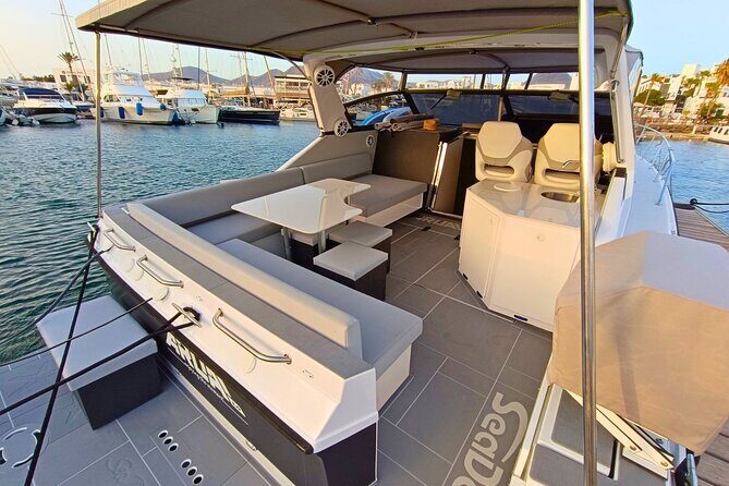 Private yacht in Papagayo Beaches with Gourmet or Premium menu - Introduction to the Experience