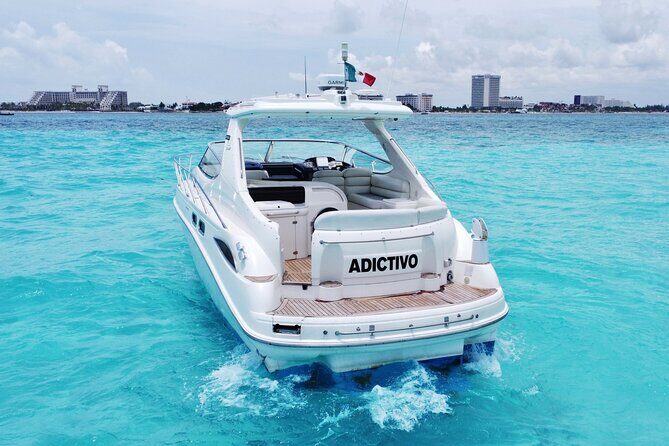 Private Yacht Rental in Cancun - Key Points