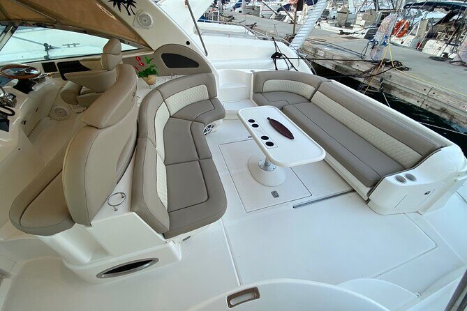 Private Yacht Tour with Drinks Lunch and Snorkel Gran Canaria - FAQ