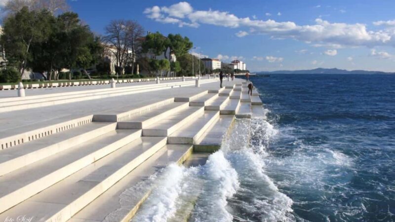 Private Zadar Walking Tour: German - Key Points