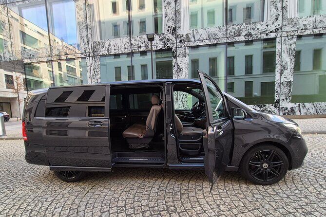 Private Zurich Airport Transport to your Ski Resort - Ease of Booking and Flexibility