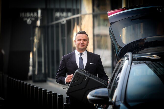 PrivateLuxury Customizable Sightseeing from Southampton to London - Who Should Consider This Tour?  