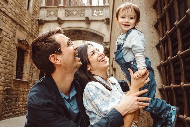 Professional Photoshoot Tour - Barcelona's iconic locations - FAQ