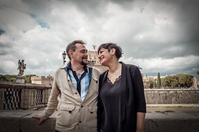 Professional Shooting in the most Romantic Places of Rome - Exploring the Details of This Rome Photoshoot Tour