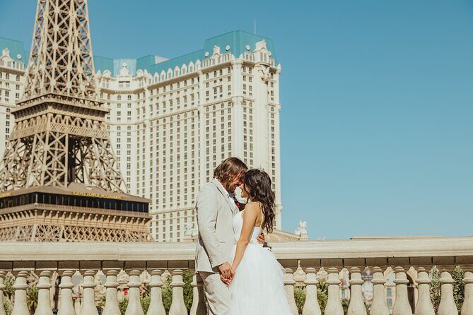 Professional Wedding Chapel Photographer in Las Vegas - What We Learned from Reviews