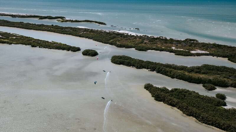 Progreso: Kitesurf lessons - What Makes This Kitesurf Experience Stand Out?
