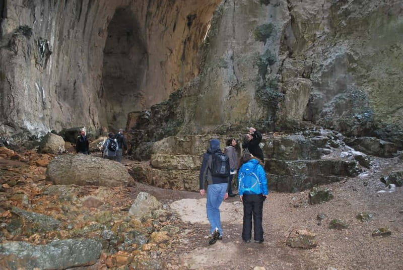 Prohodna, Saeva Dupka Cave and Glozhene Tour from Sofia - What Reviewers Say