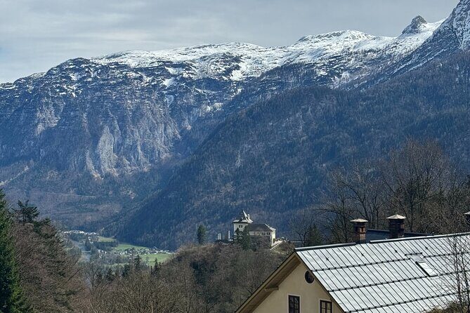 Public 6 hour tour to Hallstatt from Salzburg - Authentic Experiences and Reviews Highlights