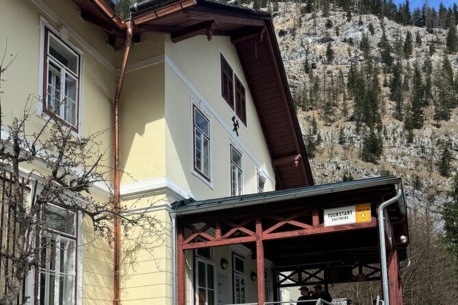 Public 6 hour tour to Hallstatt from Salzburg - FAQ