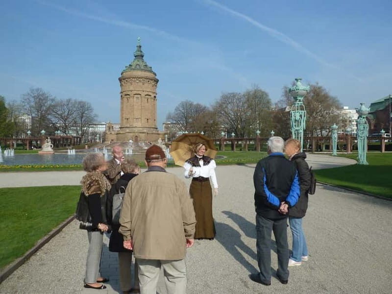 Public tour with Bertha Benz through the city of inventors, costume tour - A Deep Dive into the Mannheim Costume Tour