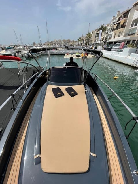 Puerto Banus: Boat Charter Moonday Yacht - Puerto Banus: Boat Charter Moonday Yacht — A Detailed Review