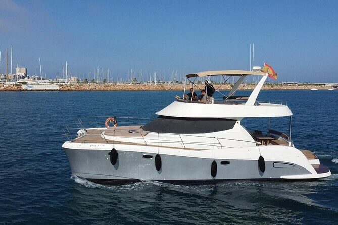 Puerto del Carmen: Catamaran Trip with Water Sports - Practical Details and Tips