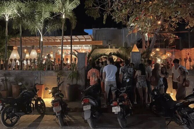 Puerto Escondido Pub Crawl - Key Points