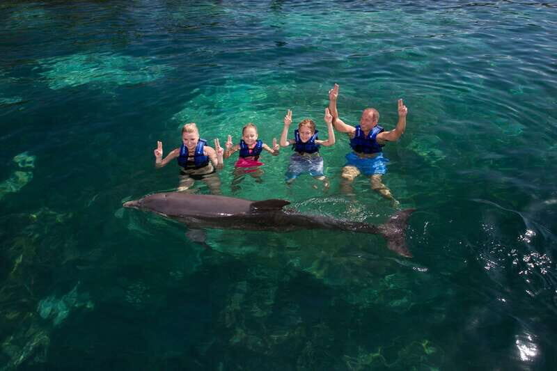 Puerto Morelos: Swim with dolphins Primax - FAQs