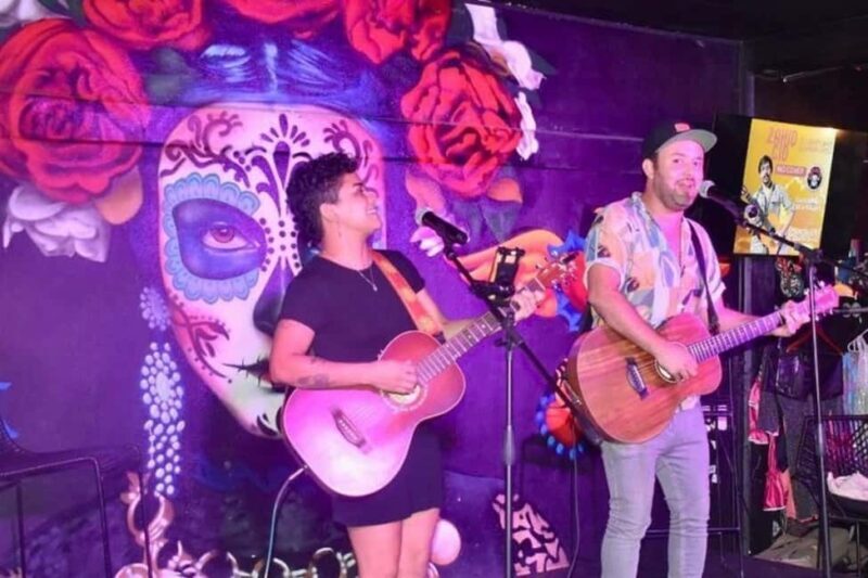 Puerto Vallarta: Cabaret Show with Cocktails & Costumes - A Closer Look at What to Expect