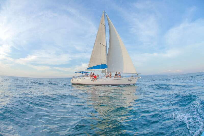 Puerto Vallarta: Luxury Day Sailing Tour of Bay of Banderas - Key Points