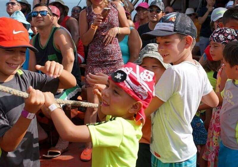 Puerto Vallarta: Majahuitas Tour With Lunch and Open Bar - Starting the Day on a Pirate Galleon — The Breakfast