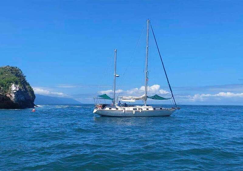 Puerto Vallarta: Private Sail, Snorkel and Beach - An In-Depth Look at the Puerto Vallarta Private Sail, Snorkel, and Beach Tour