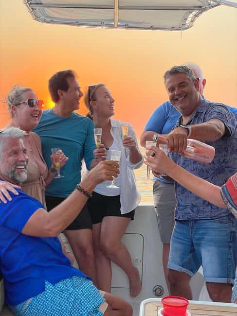 Puerto Vallarta: Sunset Cruise Aboard a Luxury Yacht-private - Key Points