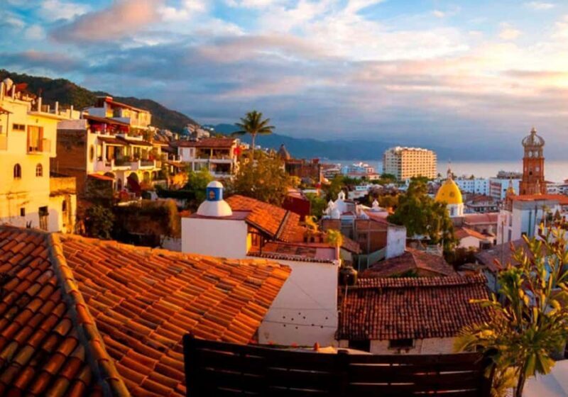 Puerto Vallarta: Tropical City Tour - Key Points  