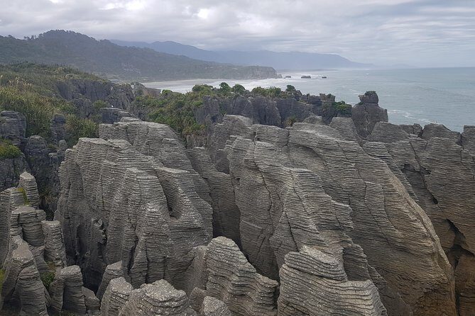 Punakaiki Blow Holes & Pancake Rocks Scenic Tour - Key Points