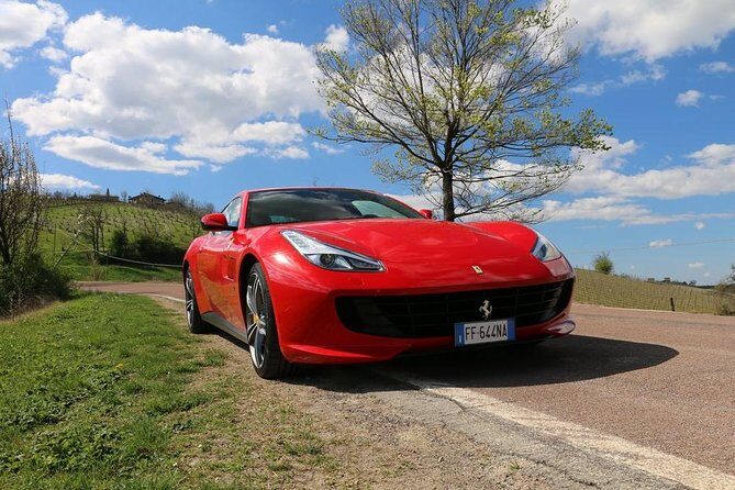PUSHSTART Ferrari GTC4 Lusso - Driving Experience in Maranello - Introduction: A Drive in the Heart of Ferrari Country