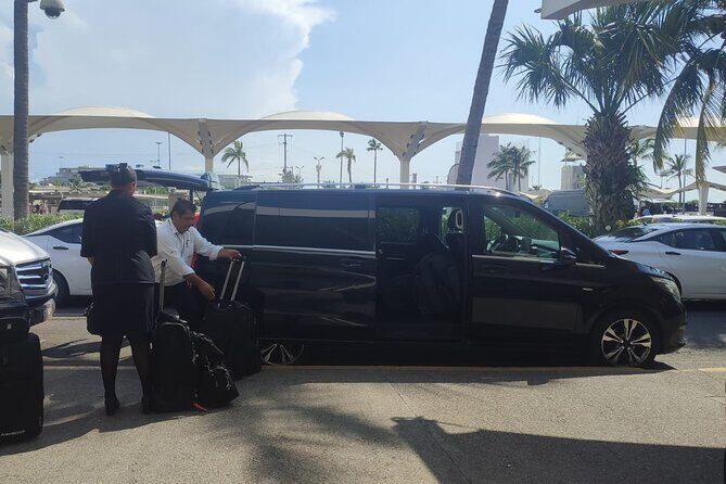 PVR VIP Round trip transfers - Airport - Marina hotels - Airport - Key Points