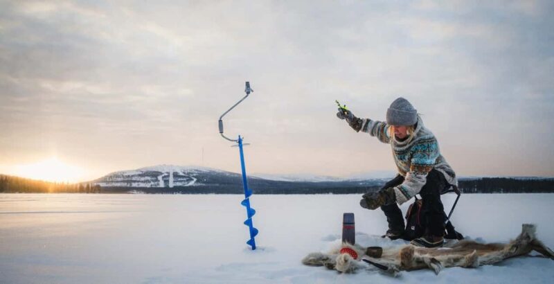 Pyhä: Ice Fishing Experience at Frozen Lake - Key Points