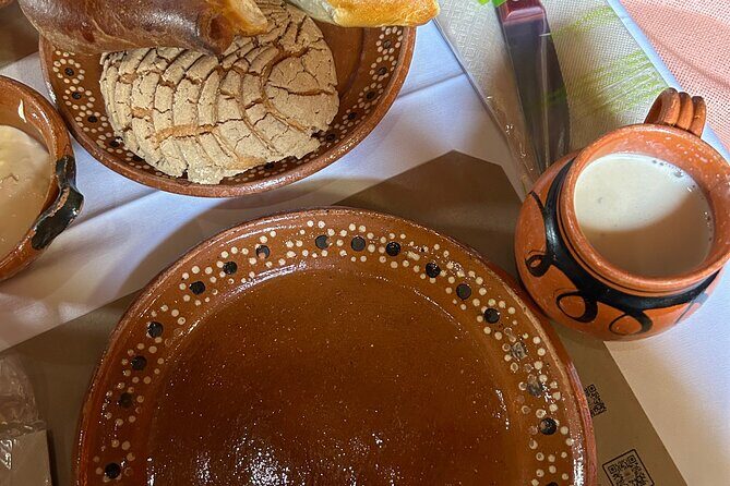 Pyramids of Teotihuacan and restaurant la Gruta (Original) - Potential Drawbacks to Consider