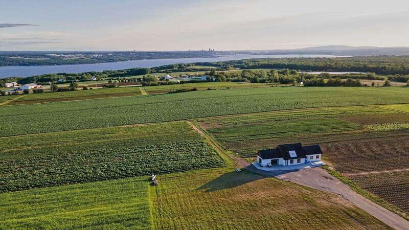 Quebec City - Agricultural Walking Tour on Ile d'Orléans - Detailed Breakdown of the Itinerary