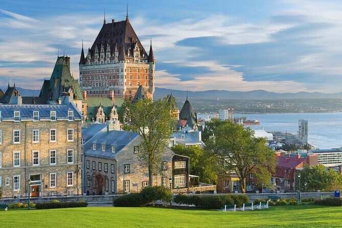 Quebec City : Custom Walking Tour with a Guide ( Private Tour ) - An In-Depth Look at the Tour Experience