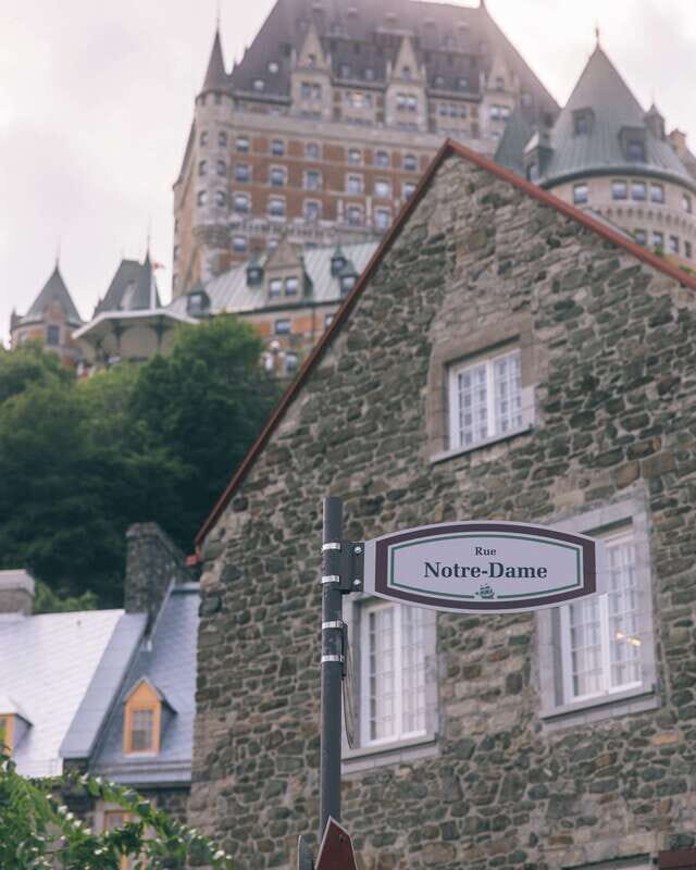 Quebec City: Old Quebec Walking Tour with Funicular Ride - Starting Point and First Impressions