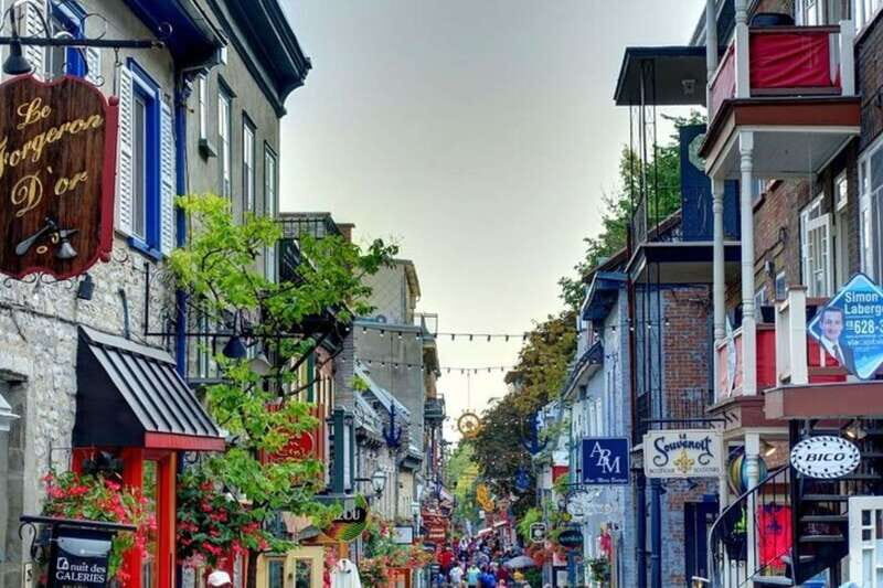 Quebec: Private custom tour with a local guide - Why Choose a Private, Custom Tour in Quebec?