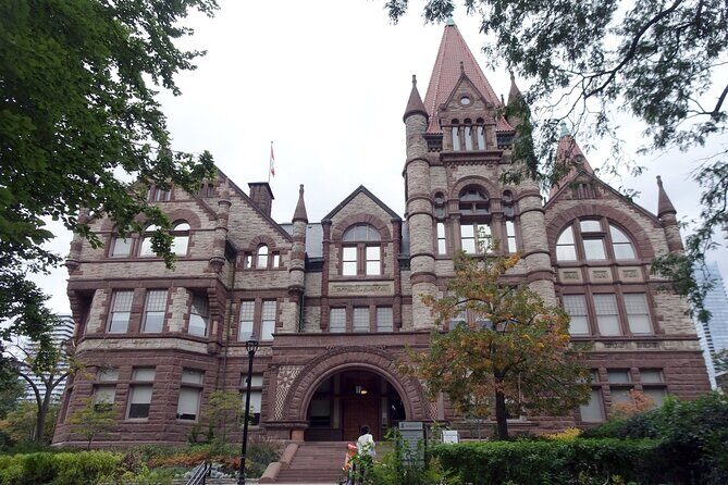 Queen's Park Self Guided Walking Tour - An In-Depth Look at the Queen’s Park Self-Guided Tour