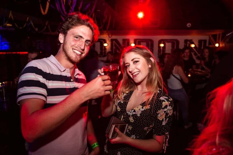 Queenstown: Bar Crawl with 5 Free Shots and Pizza - FAQ