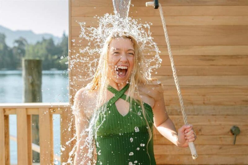 Queenstown: Floating Sauna Experience on Lake Whakatipu - What to Expect from the Queenstown Floating Sauna Tour