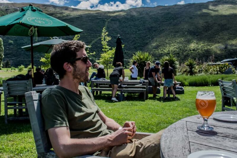 Queenstown & Gibbston Valley: Hop-On Hop-Off Wine Tours - An Honest Look at the Queenstown & Gibbston Valley Hop-On Hop-Off Wine Tour